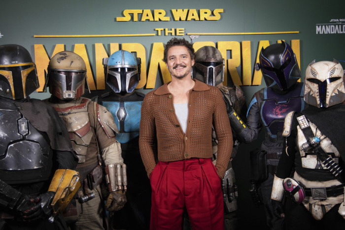 Faszinierend The Mandalorian Schauspieler Fotos